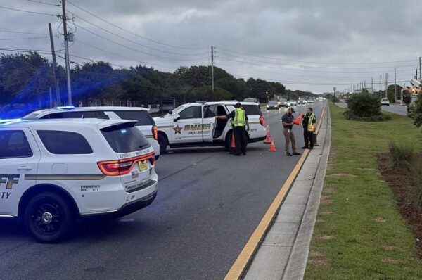 Downed power line closes lanes on Emerald Coast Parkway in Destin